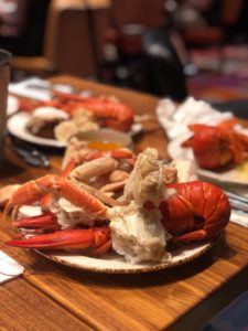 8 Seafood Buffets In Las Vegas For Crab Legs, Lobster, and Sushi