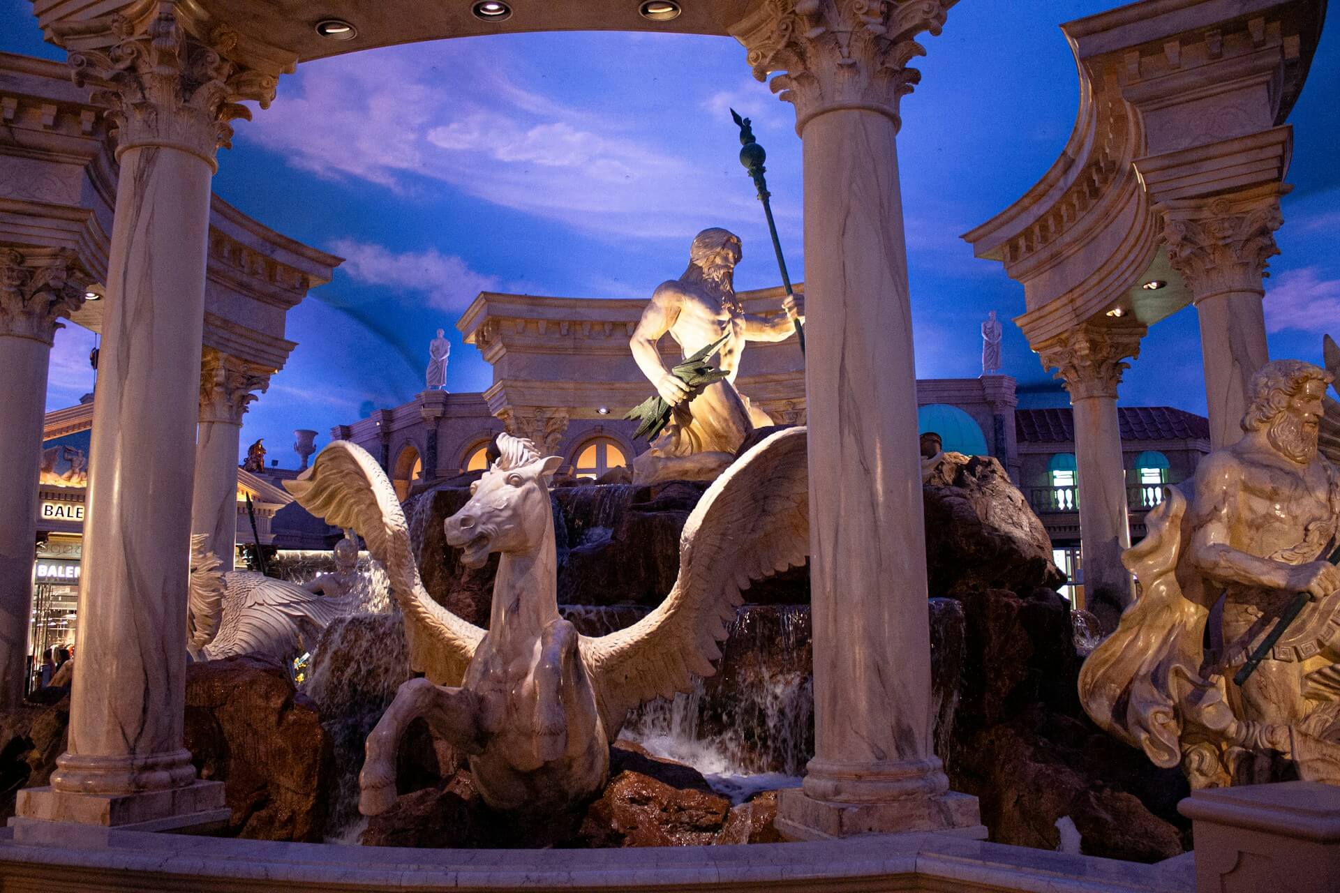 15 Things To Do At Caesars Palace For The Full Experience