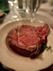 7 Best Restaurants For Prime Rib In Las Vegas (2025)