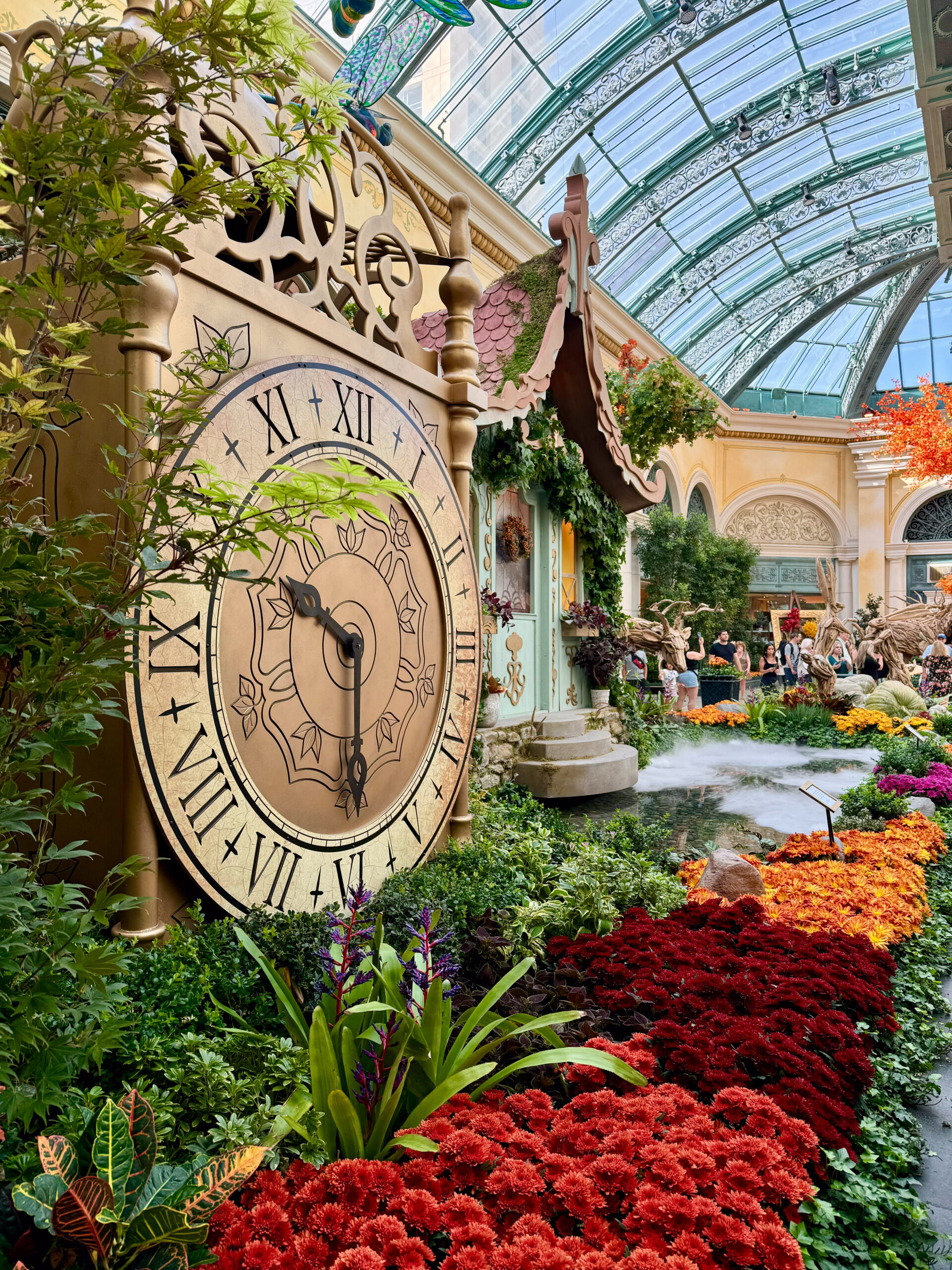 Bellagio Conservatory & Botanical Gardens - GoVegasGuide