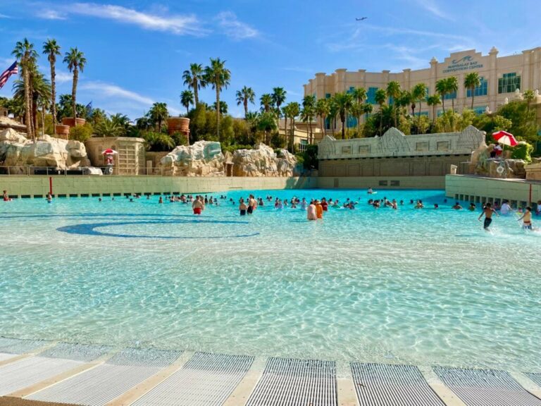 15 Fun Things To Do In Mandalay Bay For The Full Experience (2025)